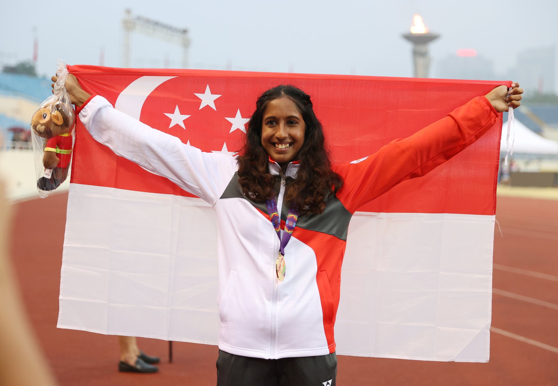 TeamSG's Shanti Pereira breaks national record, to win 2nd 200m SEA ...