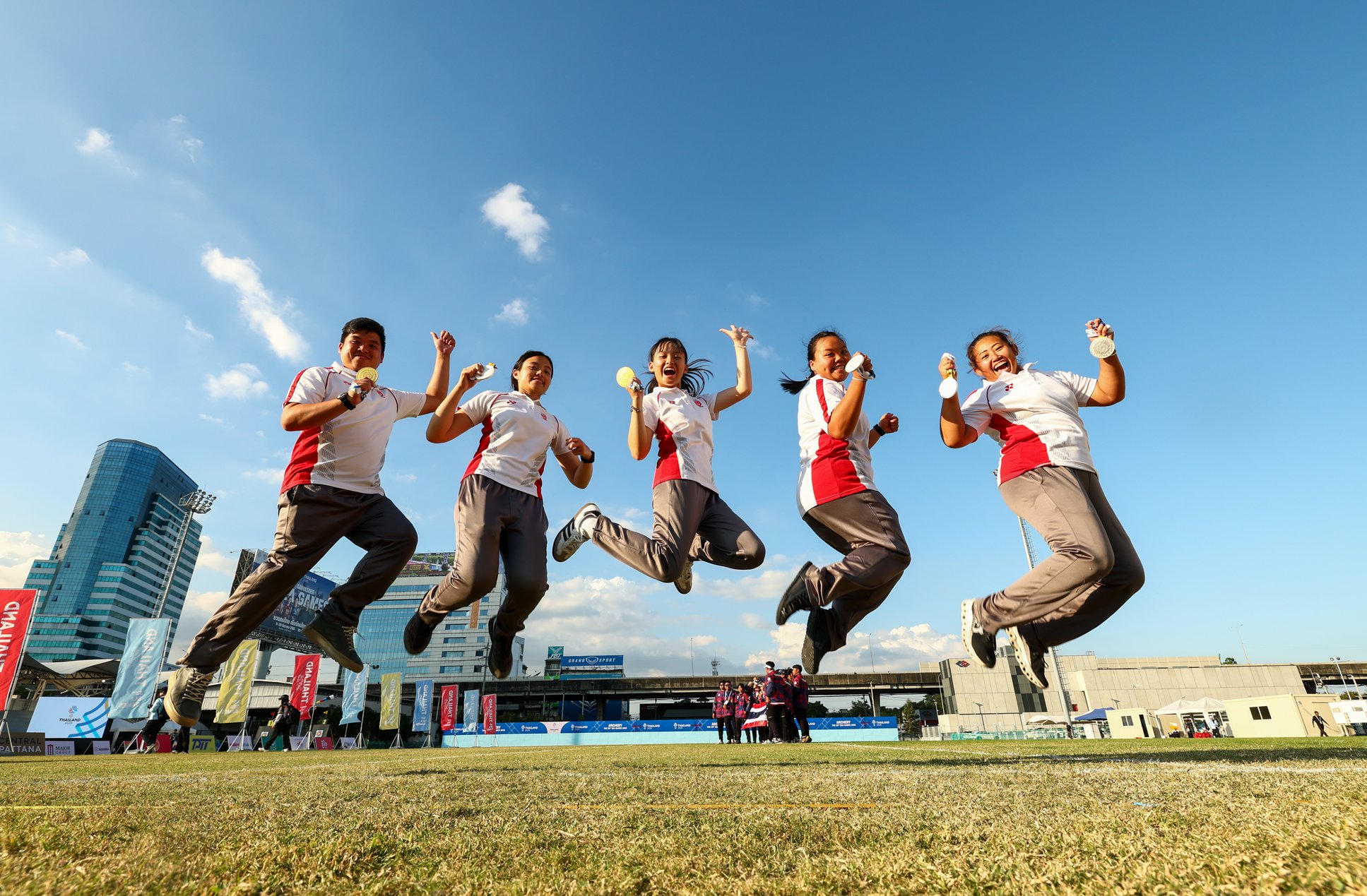 SEA Games 2025: Veteran archer Madeleine Ong wins two silvers for best ...