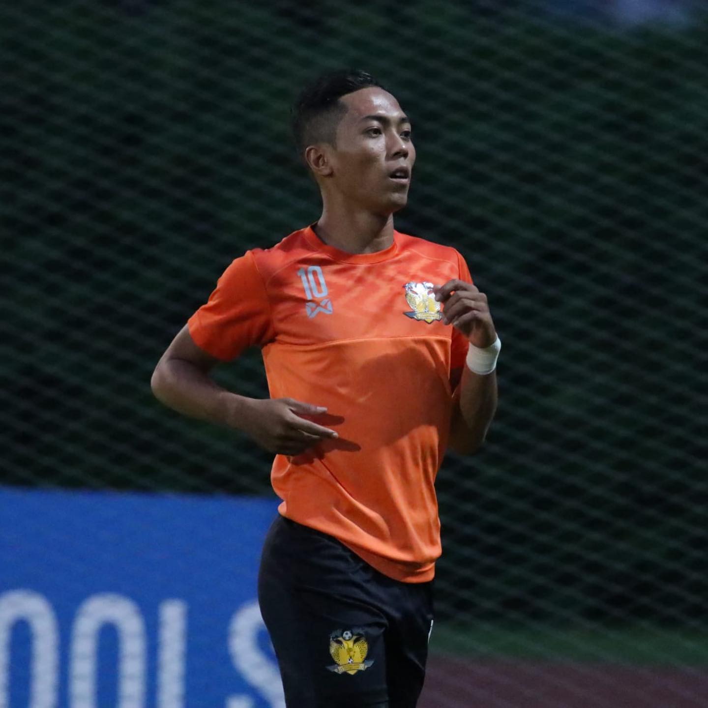 SPL : Hougang United maintain 3rd spot with confidence-boosting 2-1 win ...