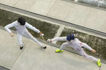 Fencing movements: Defensive - ActiveSG