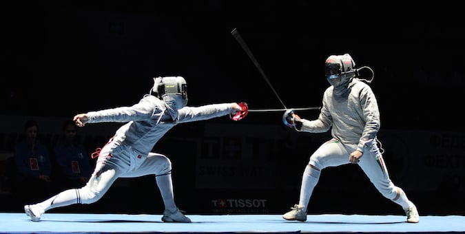 Fencing movements: Stances - ActiveSG