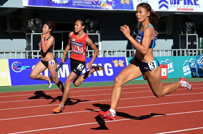 What are track events in athletics? - ActiveSG