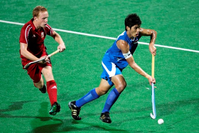 How to shoot in hockey - ActiveSG